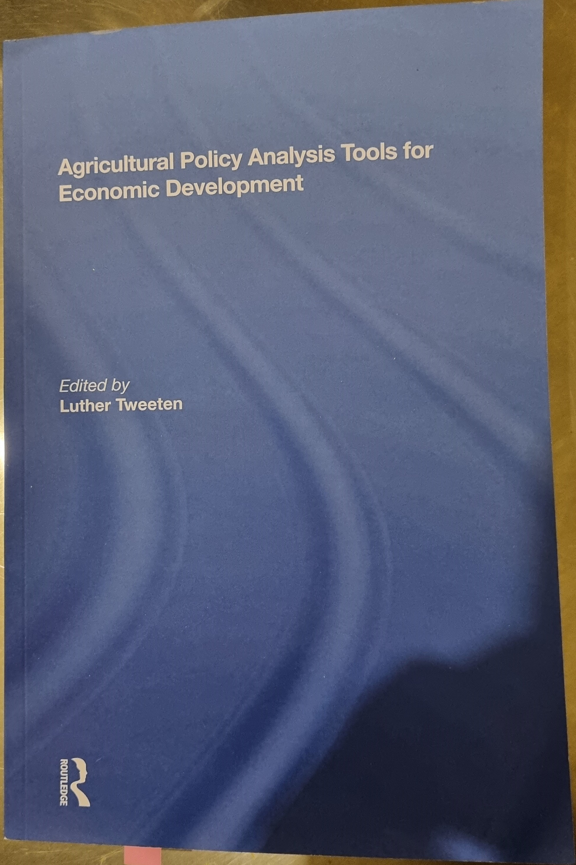 Agricultural Policy Analysis Tools for Economic Development - Transghana